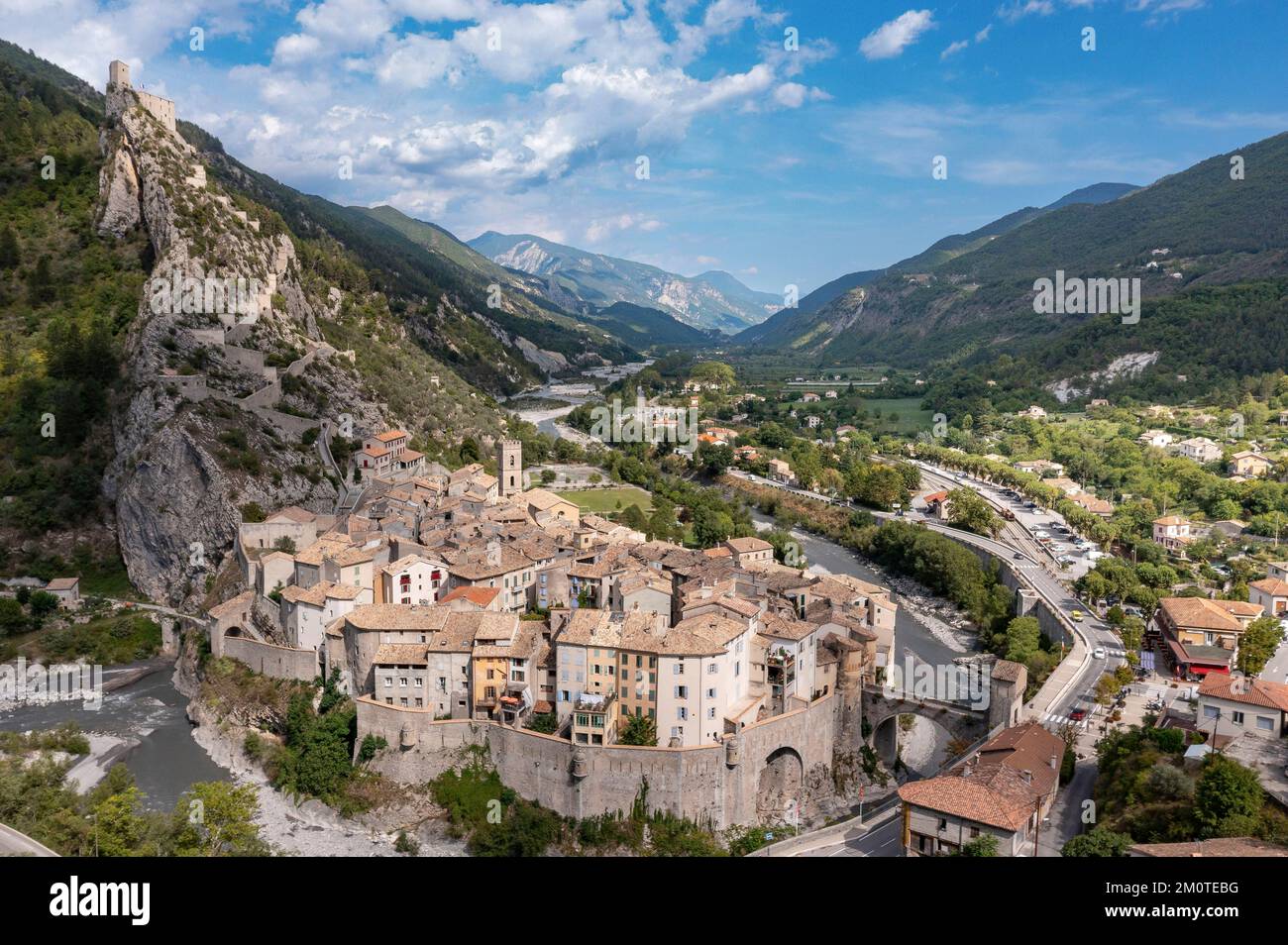 France, Alpes de Haute Provence, Entrevaux, village and city of ...