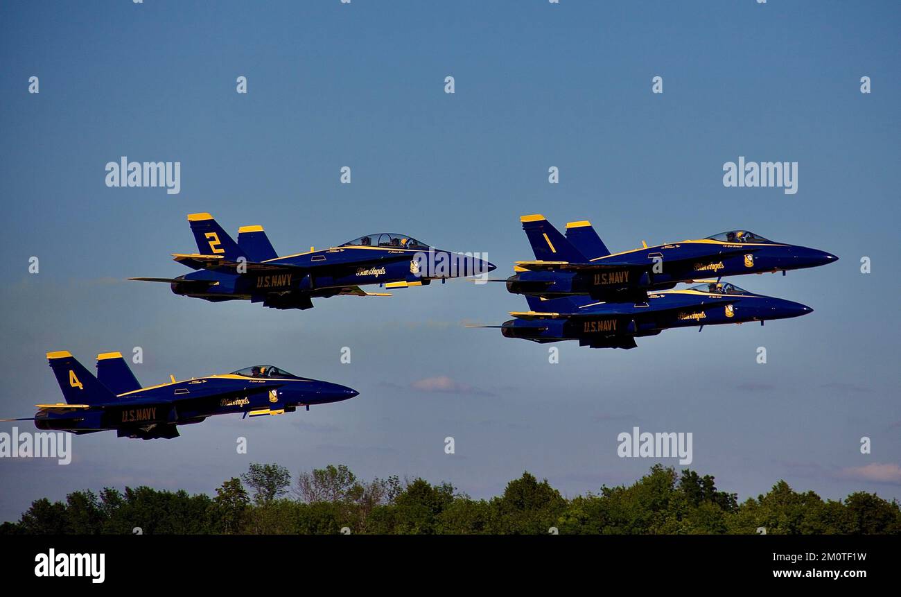 US NAVY BLUE ANGELS Stock Photo - Alamy