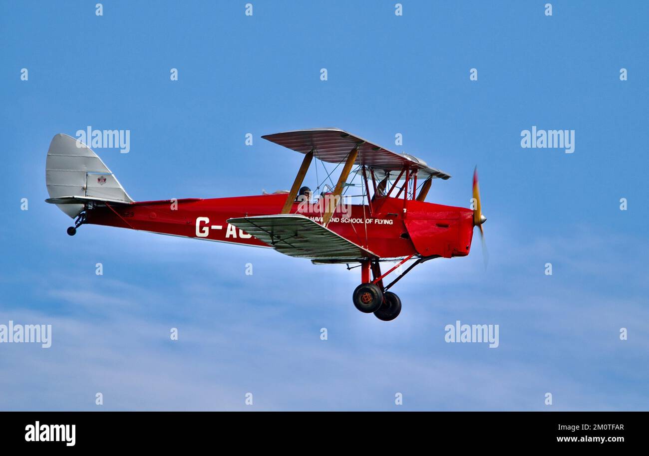 De Havilland DH.82 Tiger Moth Stock Photo - Alamy