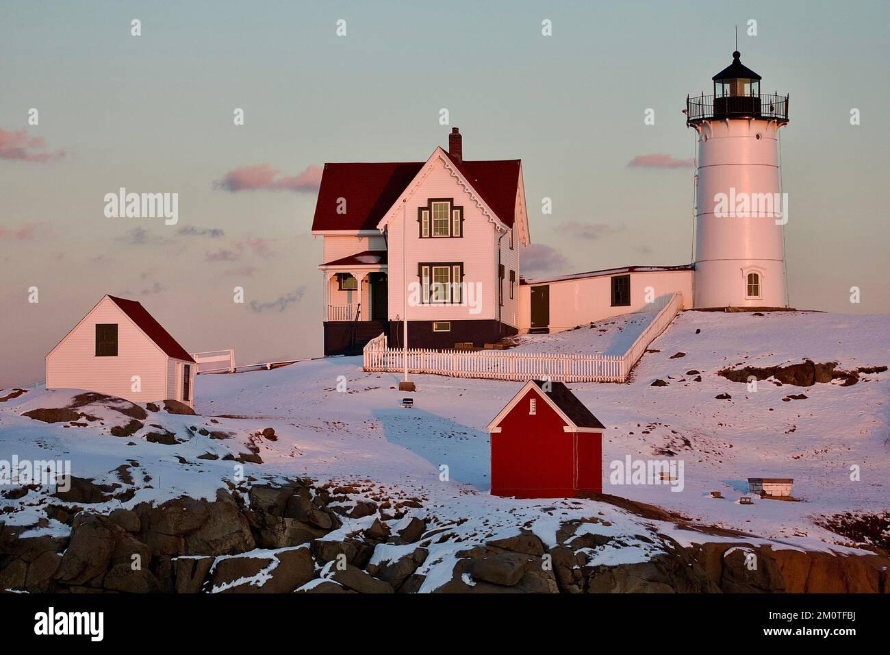Cape Neddick Maine lighthouse Stock Photo - Alamy