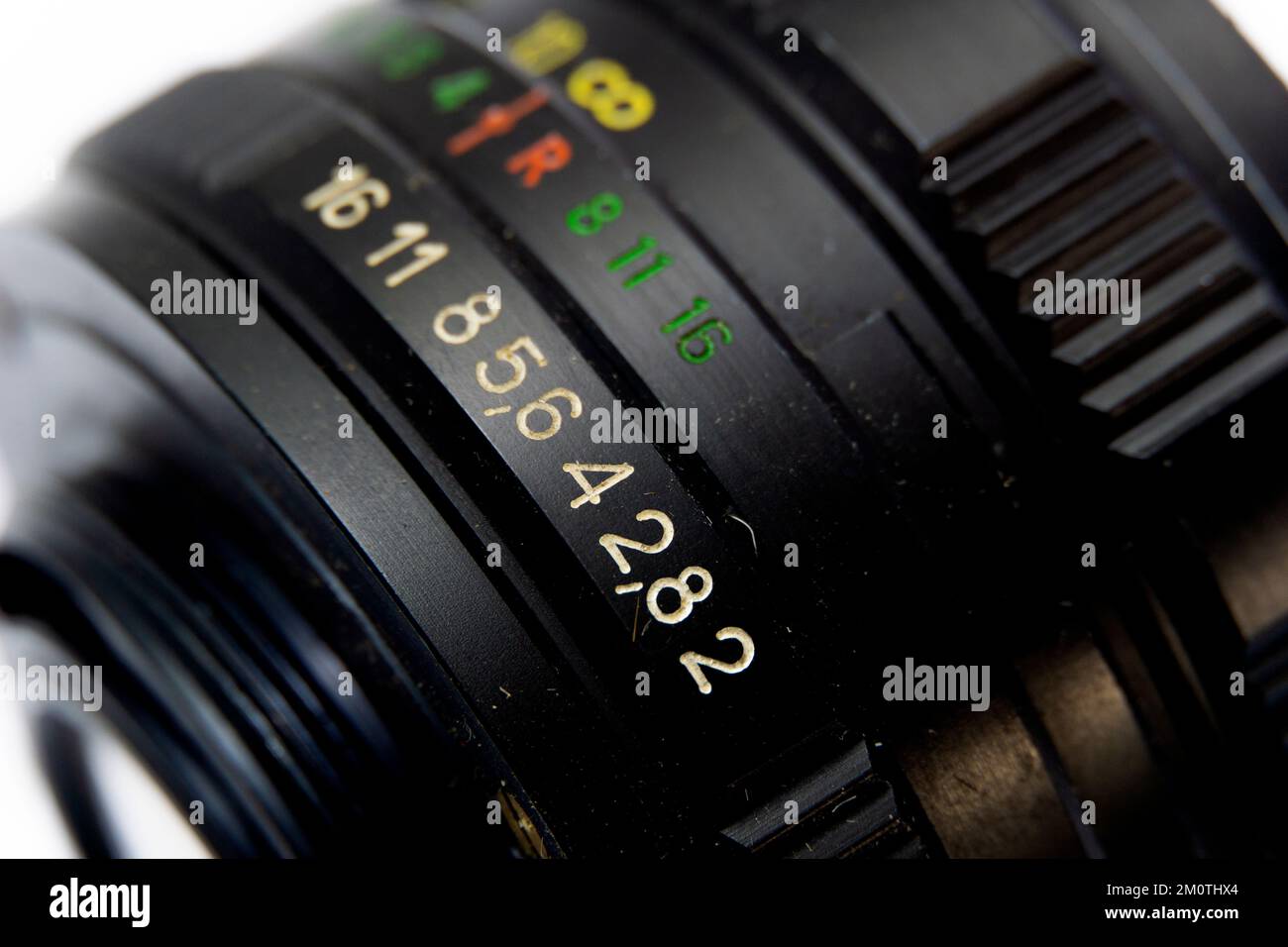 manual focus Camera lens details aperture numbers Stock Photo - Alamy