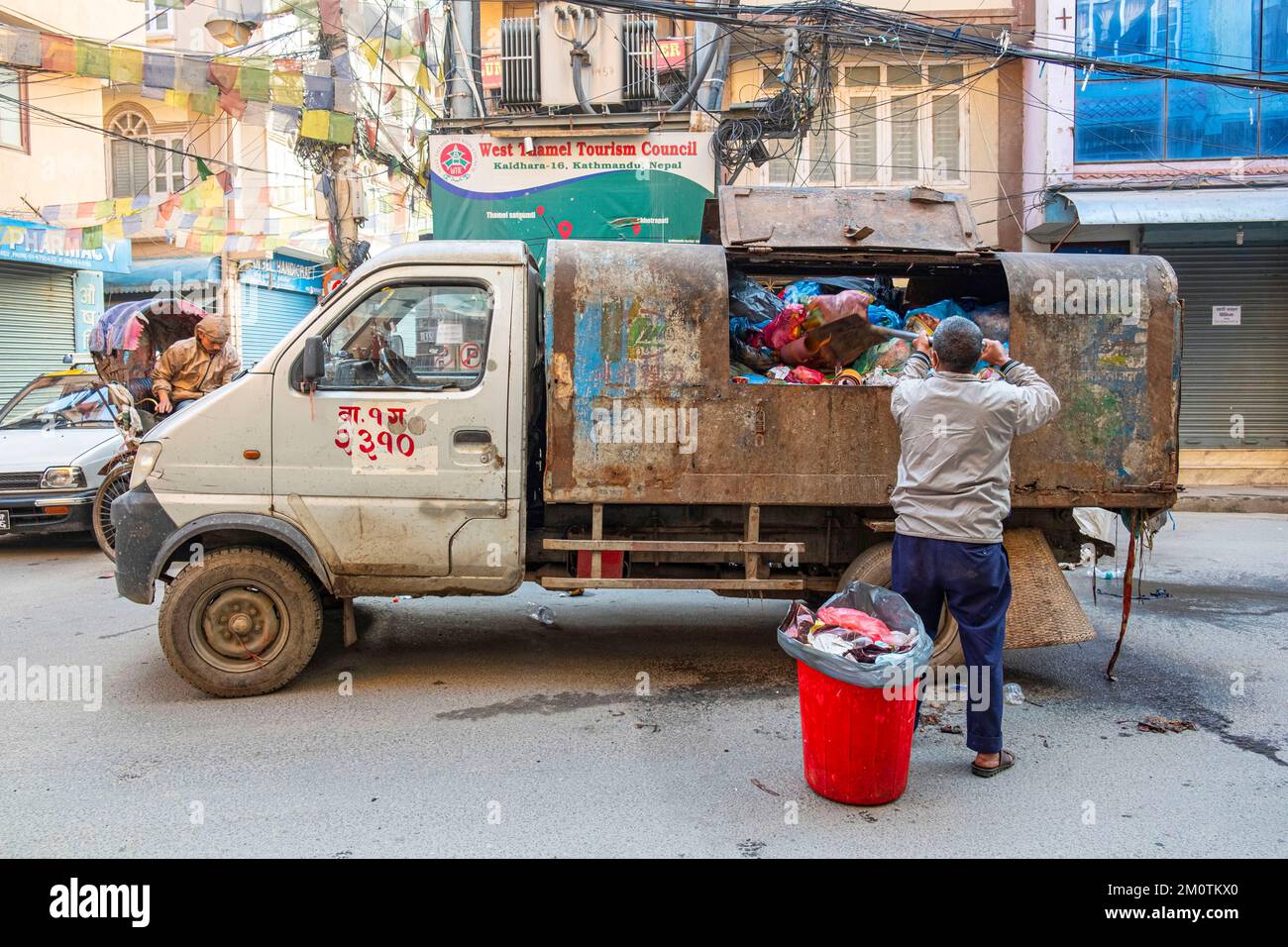 Nepal, Kathmandu, garbage collection Stock Photo - Alamy