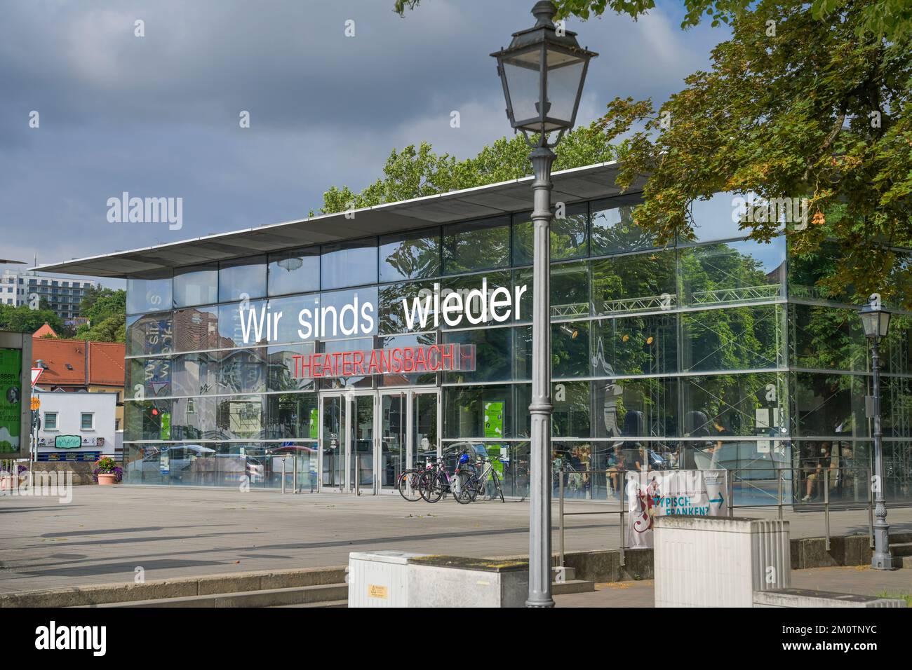 Promenade theater hi-res stock photography and images - Alamy