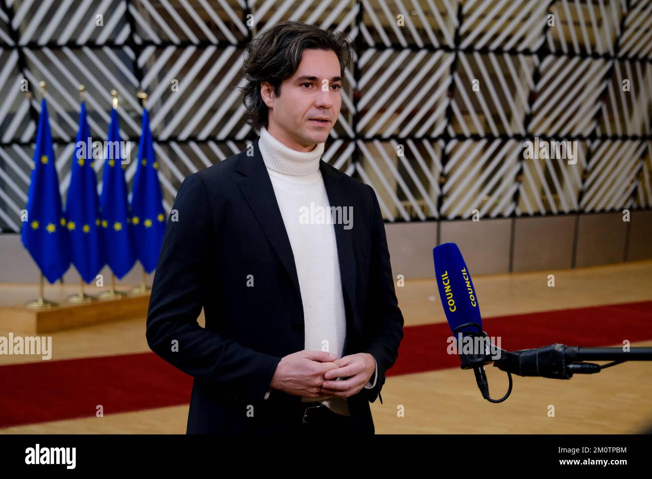 Luka mesec hi-res stock photography and images - Alamy