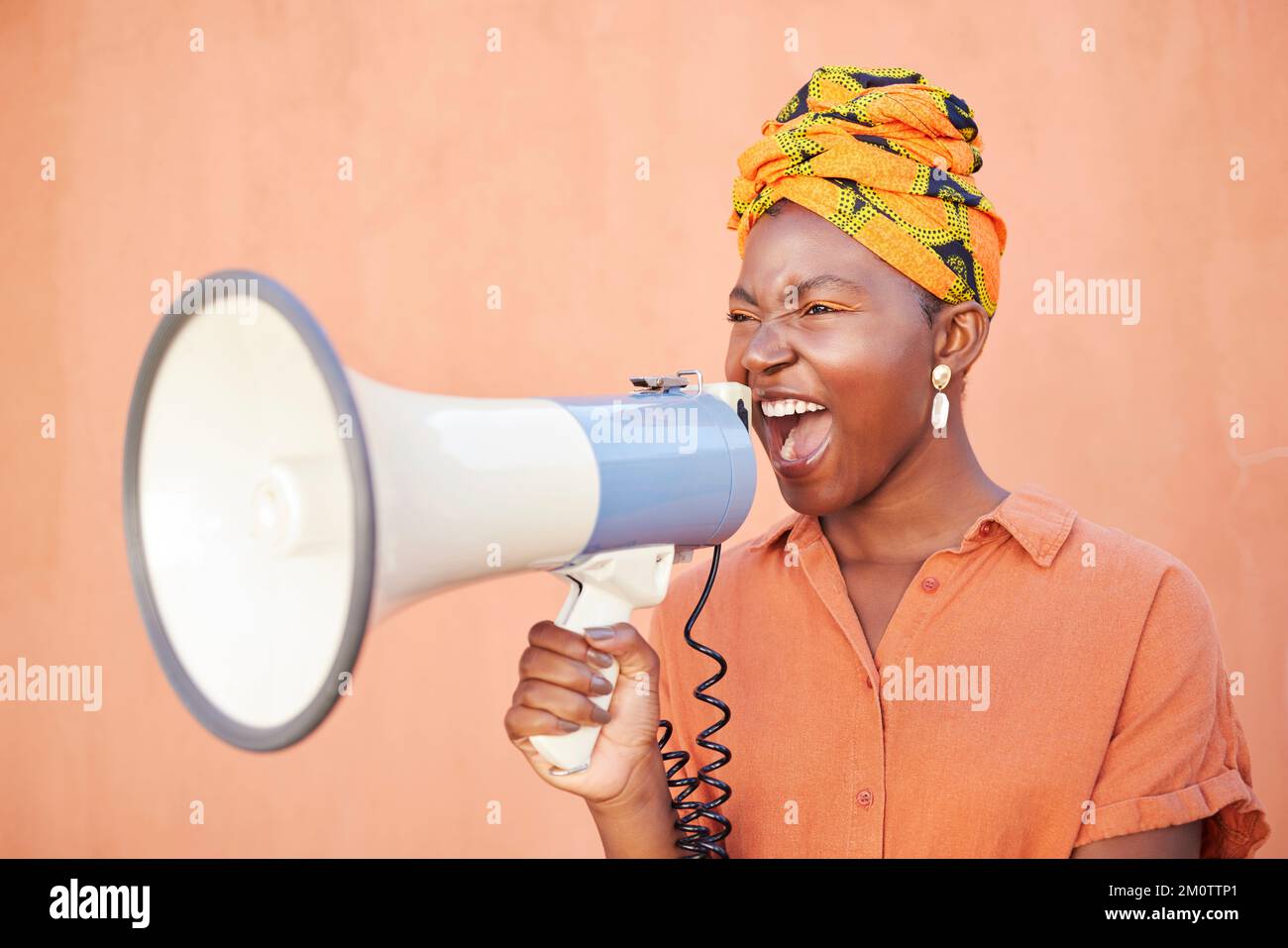 Gender equality advertising hi-res stock photography and images - Alamy