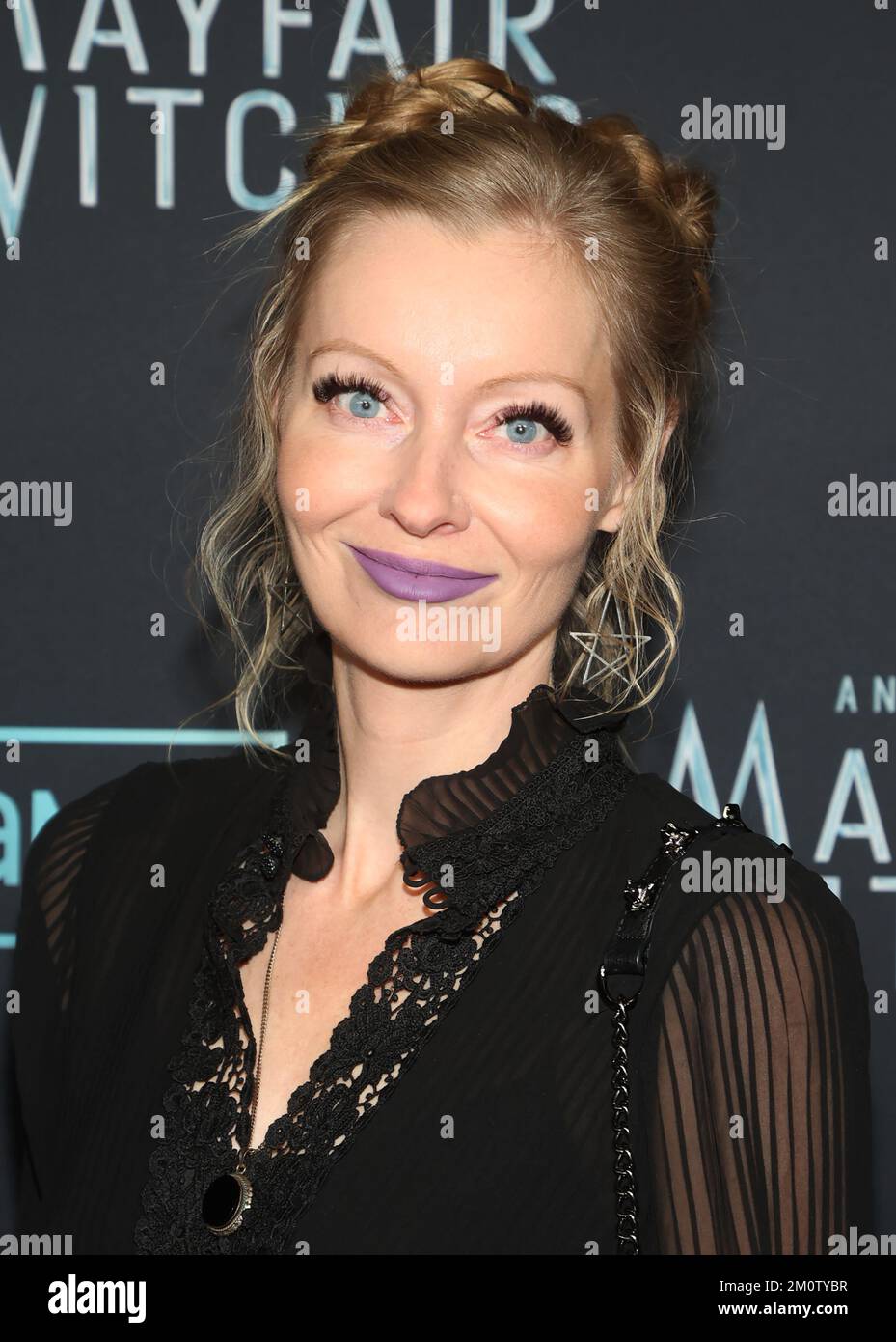 Axelle Carolyn Doomsday