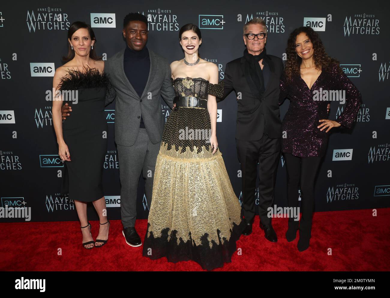 Los Angeles, Ca. 7th Dec, 2022. Tongayi Chirisa, Annabeth Gish ...