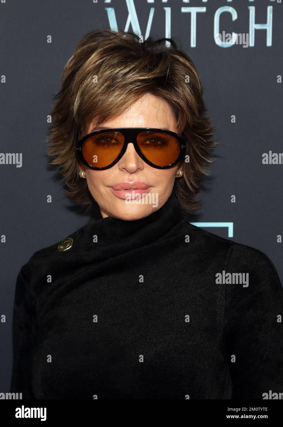 Los Angeles, Ca. 7th Dec, 2022. Lisa Rinna at AMC's Anne Rice's Mayfair ...