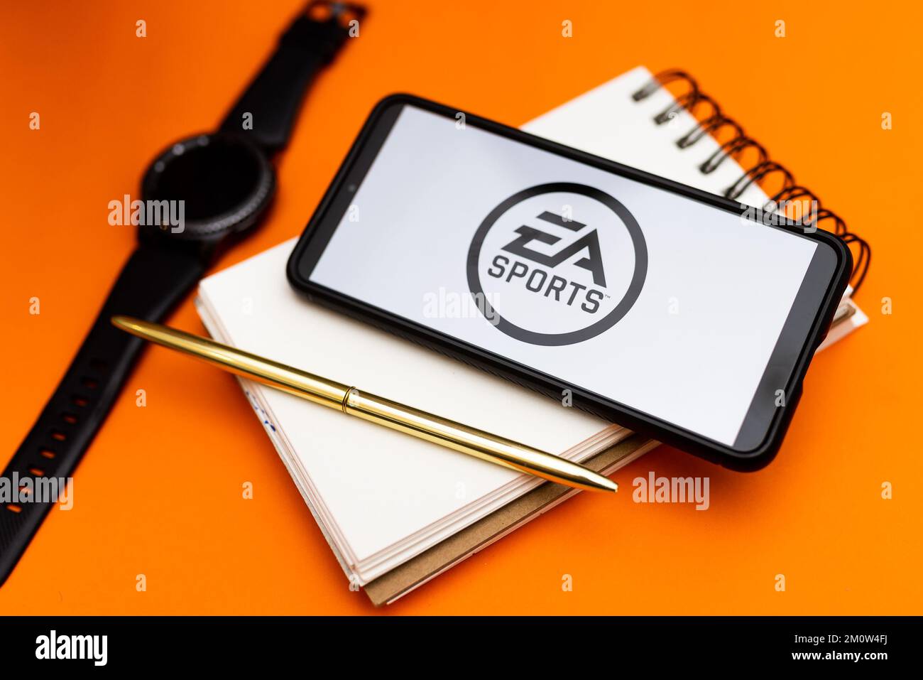 Ea mobile logo hi-res stock photography and images - Alamy