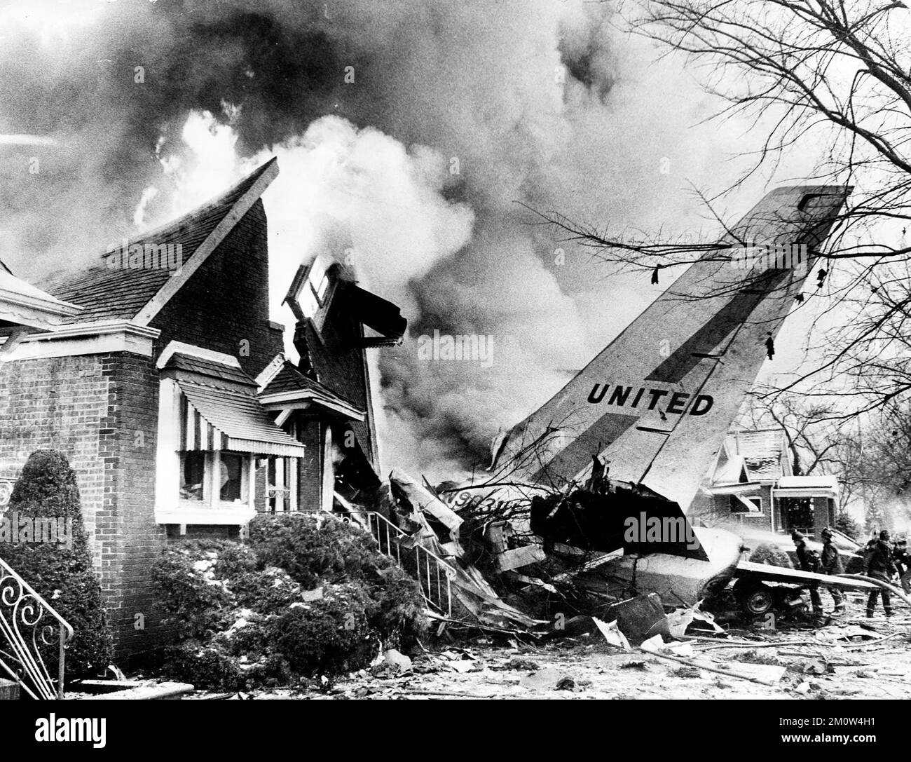 A United Airlines 737 crashed into the house at 3722 W. 70th Place near ...