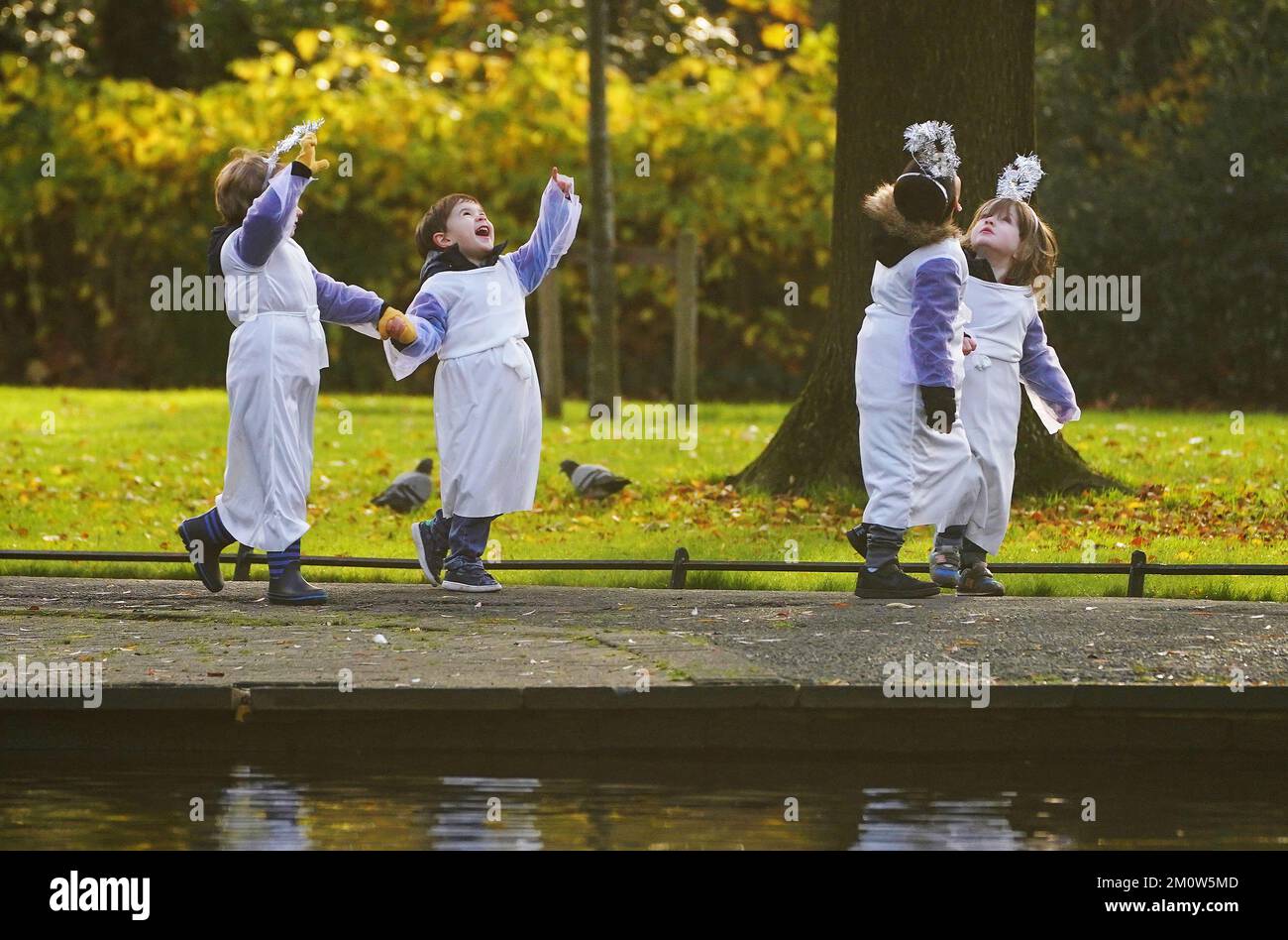 Children dressed up as animals hi-res stock photography and images - Alamy