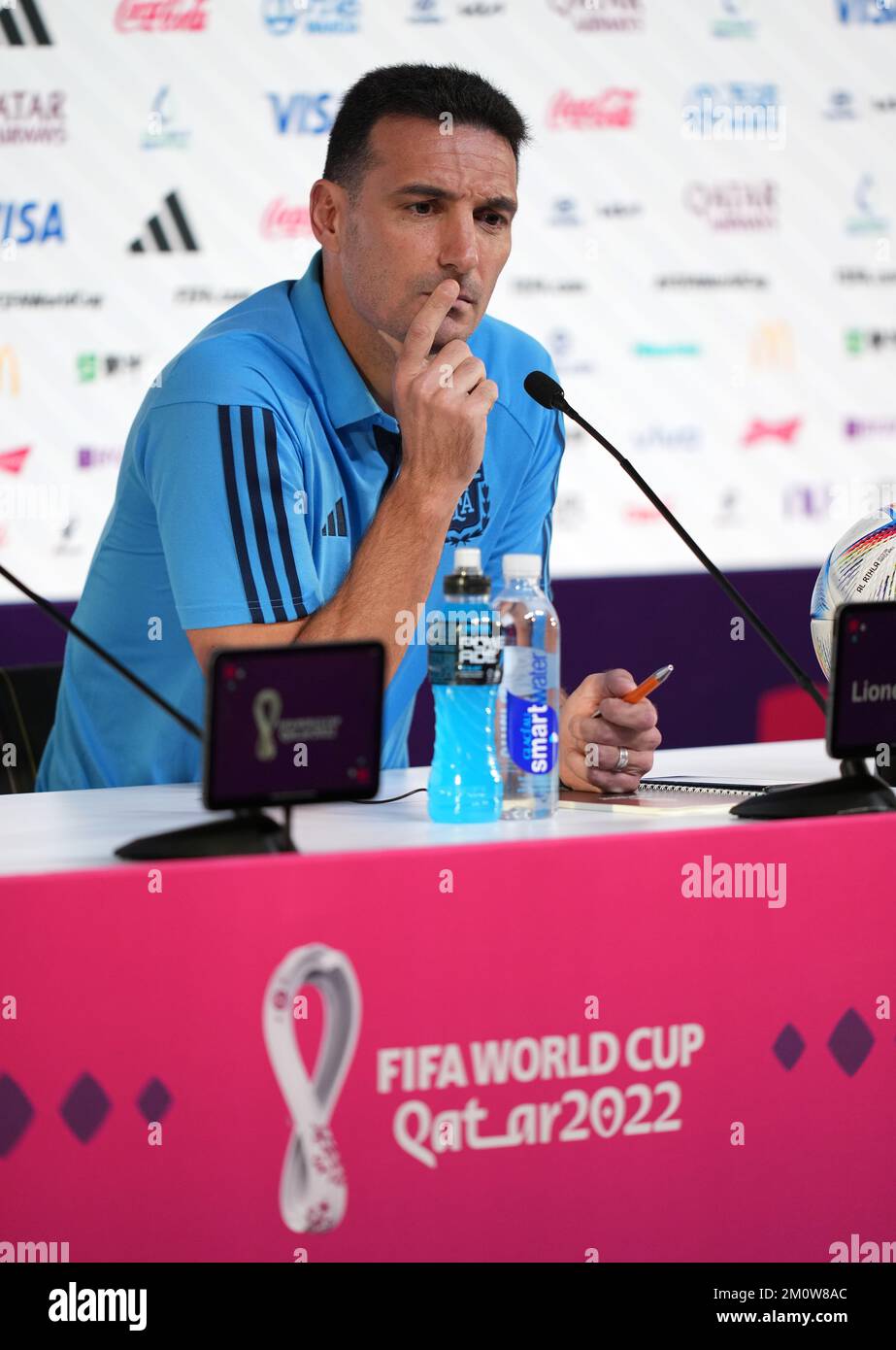 Lionel scaloni manager hi-res stock photography and images - Alamy