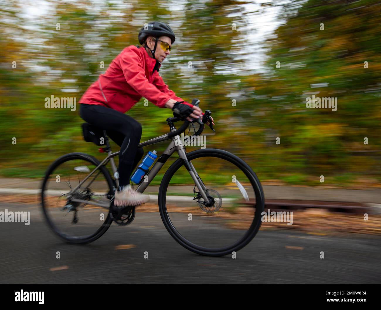 Bike cyclist hi-res stock photography and images - Alamy