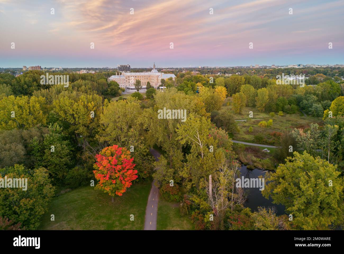 Canada montreal prairies river hi-res stock photography and images - Alamy
