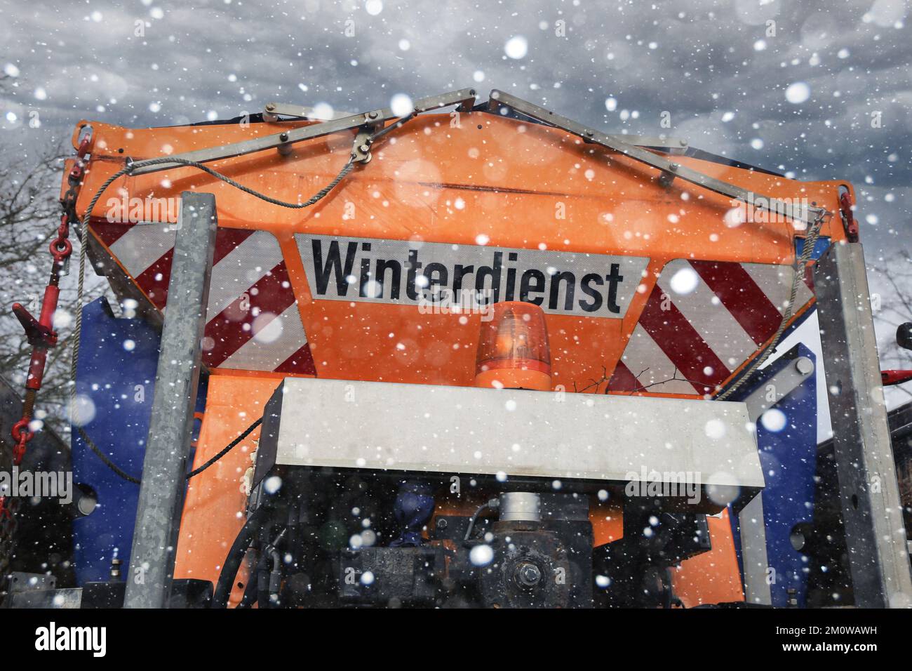 Winter service vehicle hi-res stock photography and images - Alamy