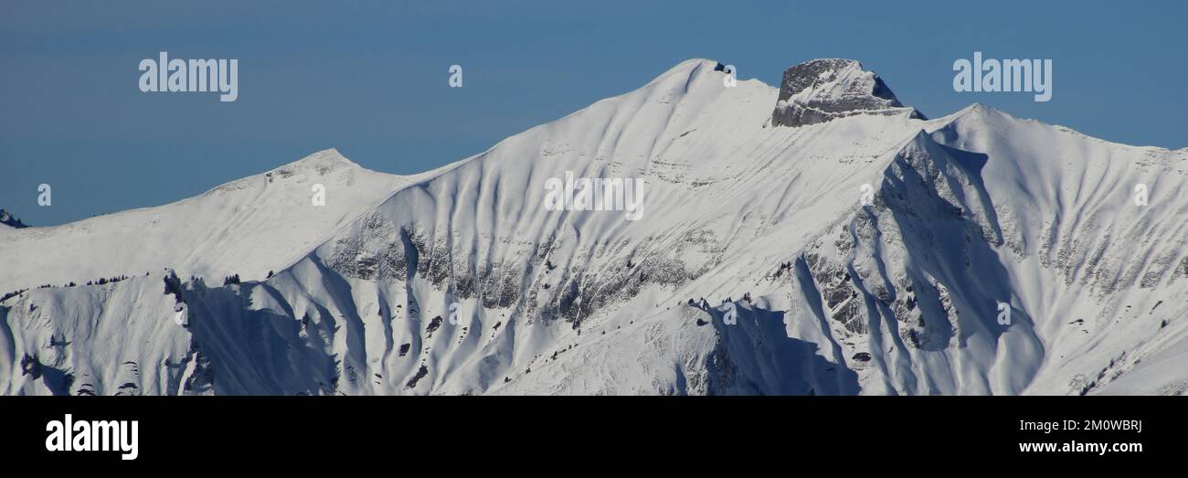 Beautiful shaped mountain range in Vaud Canton Stock Photo - Alamy