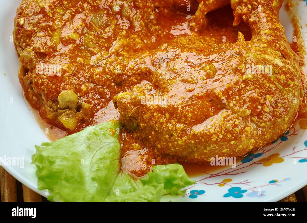 Comorian Chicken Curry - Poulet à L'Indienne, Combine lemon juice ...