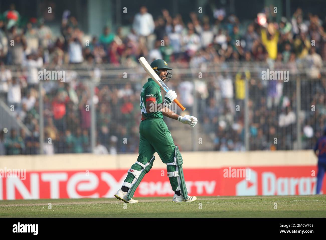 Mahmudullah celebrates his 50 runsBangladesh-India 2nd One Day ...