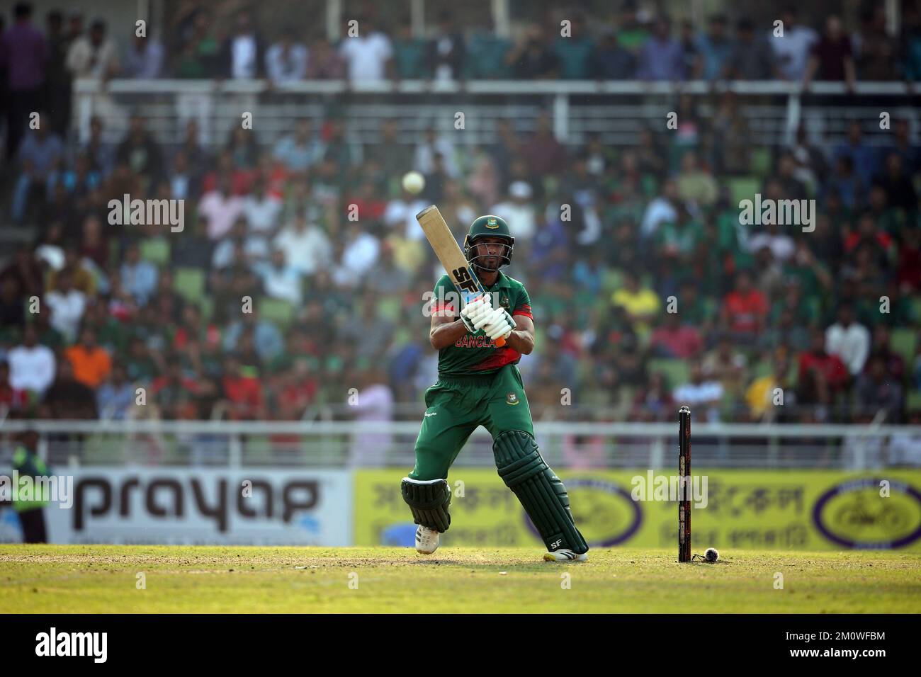 Mahmudullah during Bangladesh-India 2nd One Day International match at ...