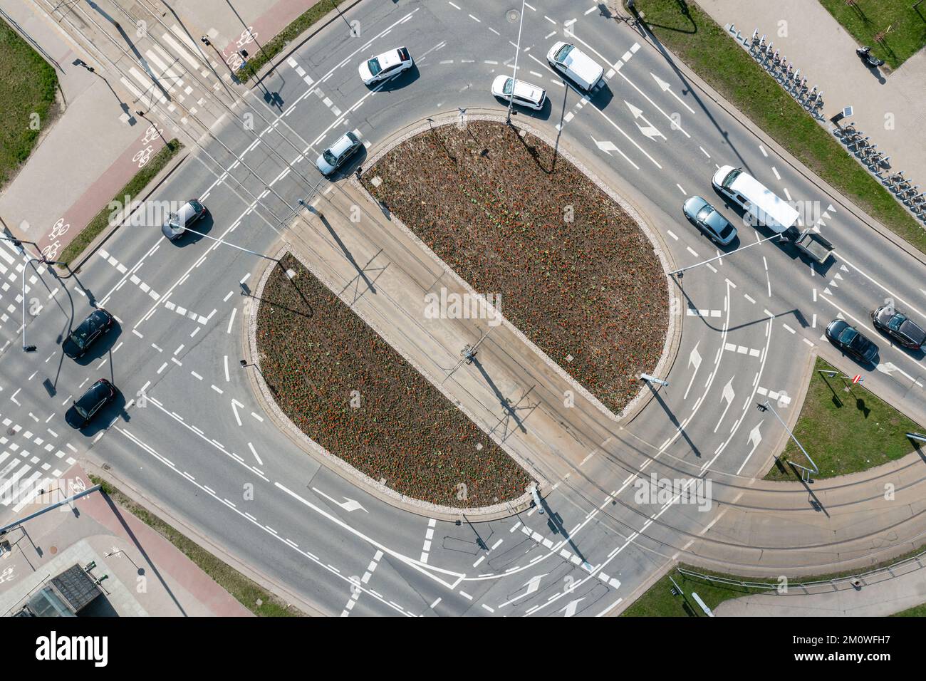 Aerial view traffic road roundabout hi-res stock photography and images - Alamy