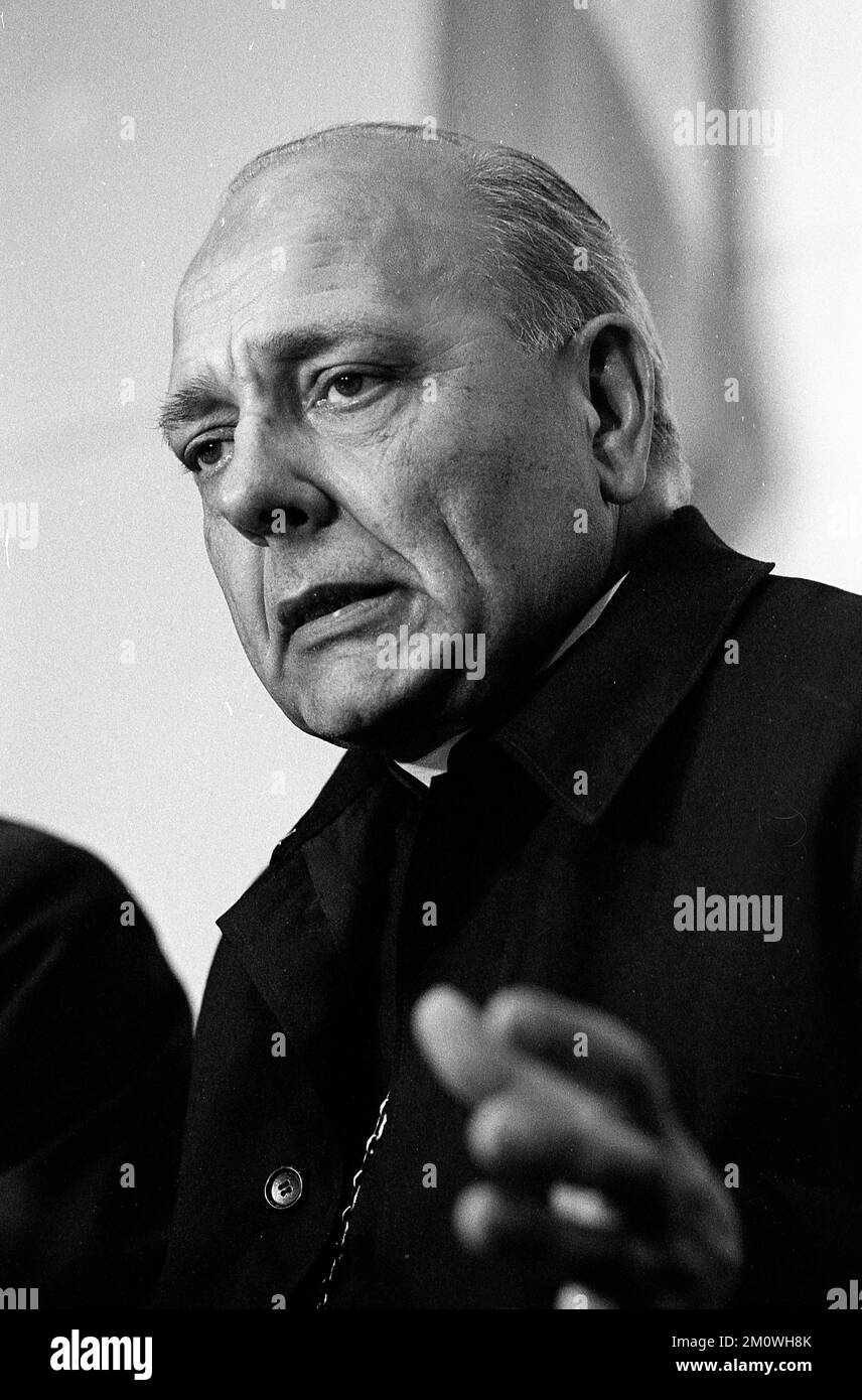 Argentine Catholic priest and cardinal Raúl Francisco Primatesta ...