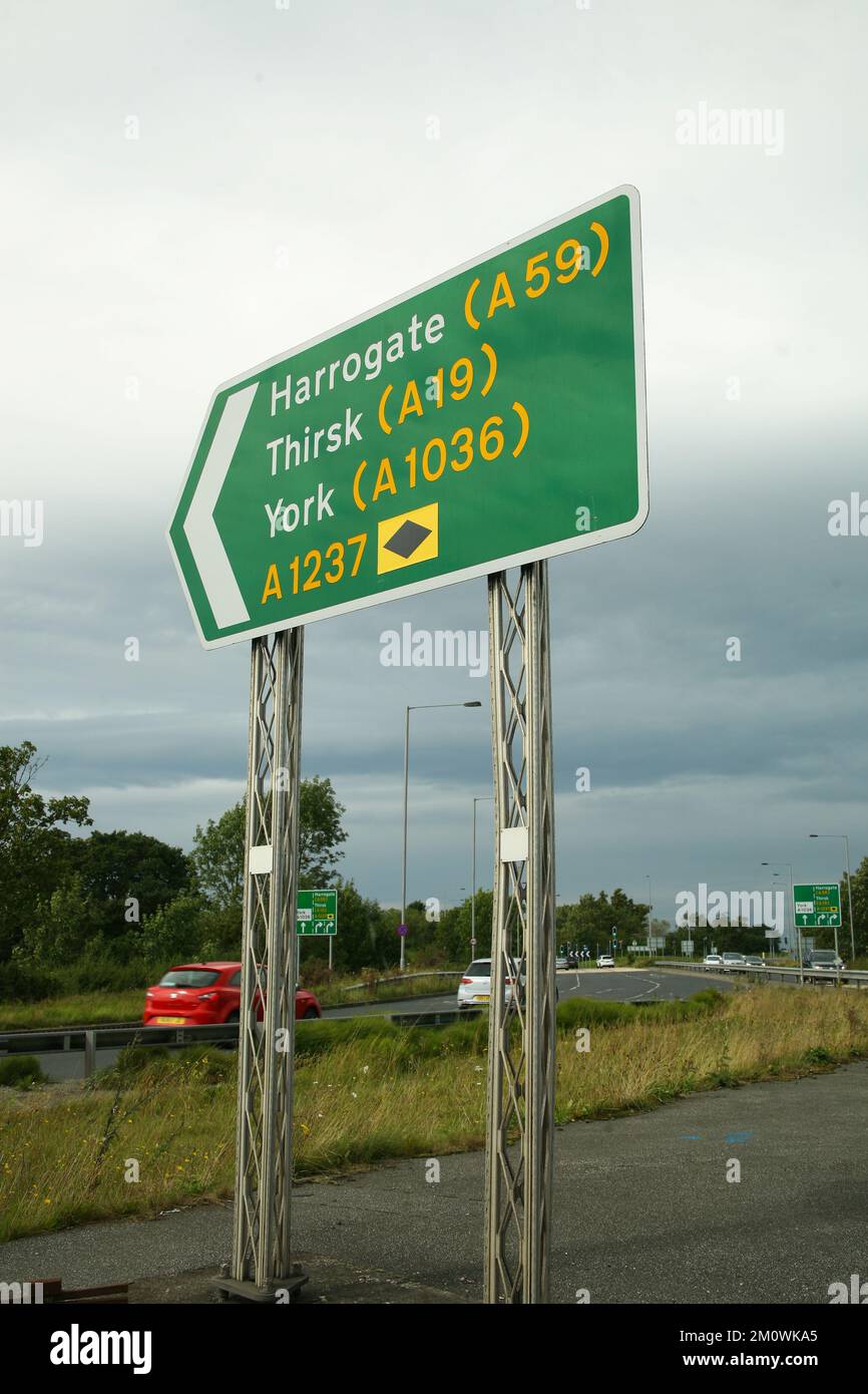 transport, speed, cars, motorway, road markings, road signs, road ...