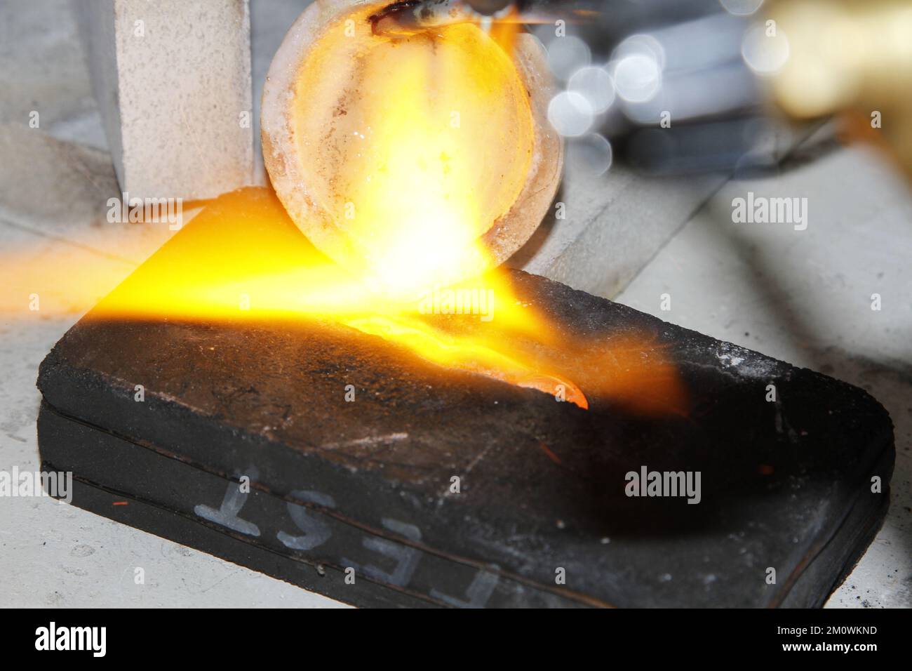 Jewellery making - Casting - Fire - Saw - Smelting Stock Photo - Alamy