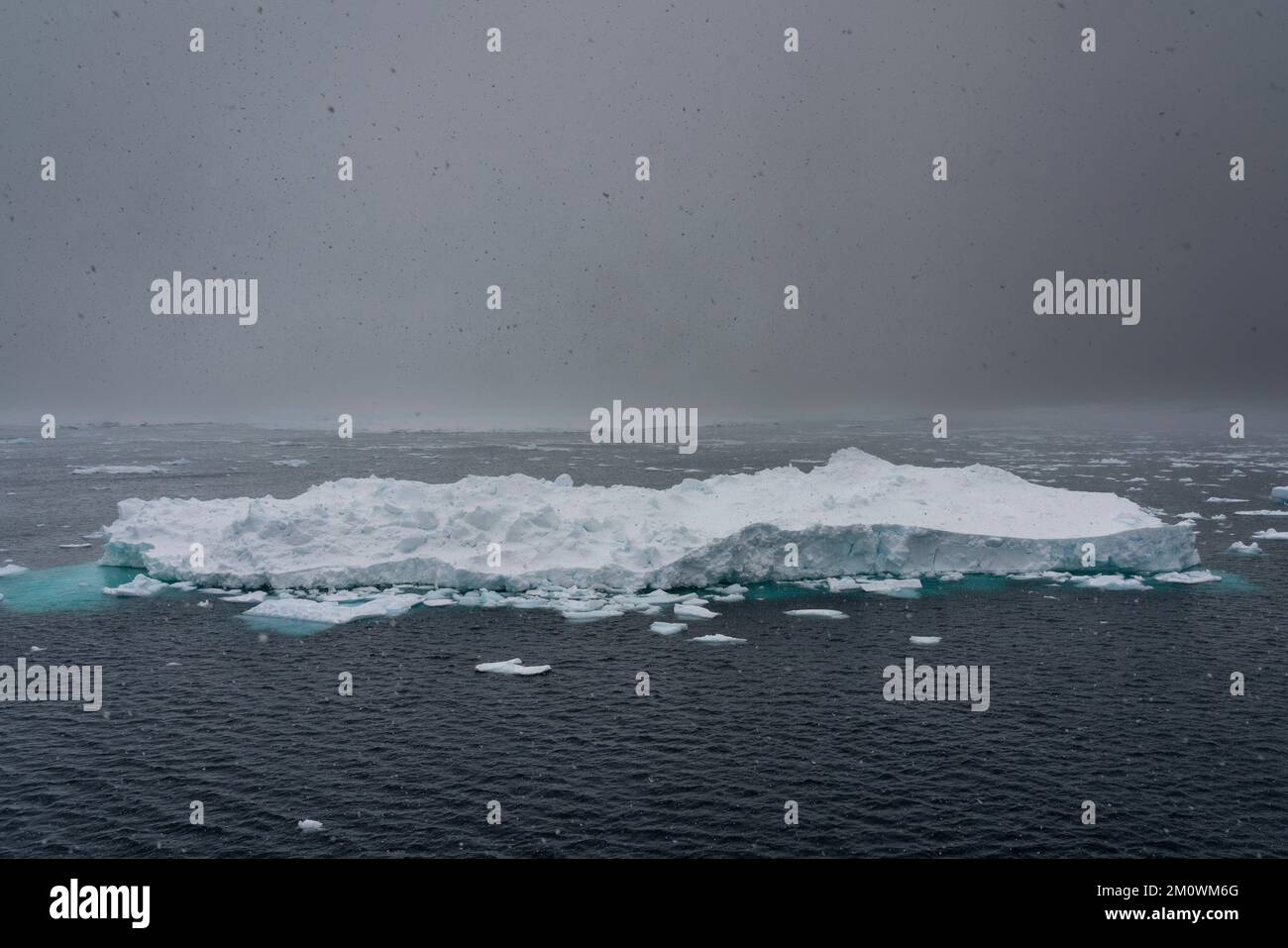 Larsen c antarctica hi-res stock photography and images - Alamy