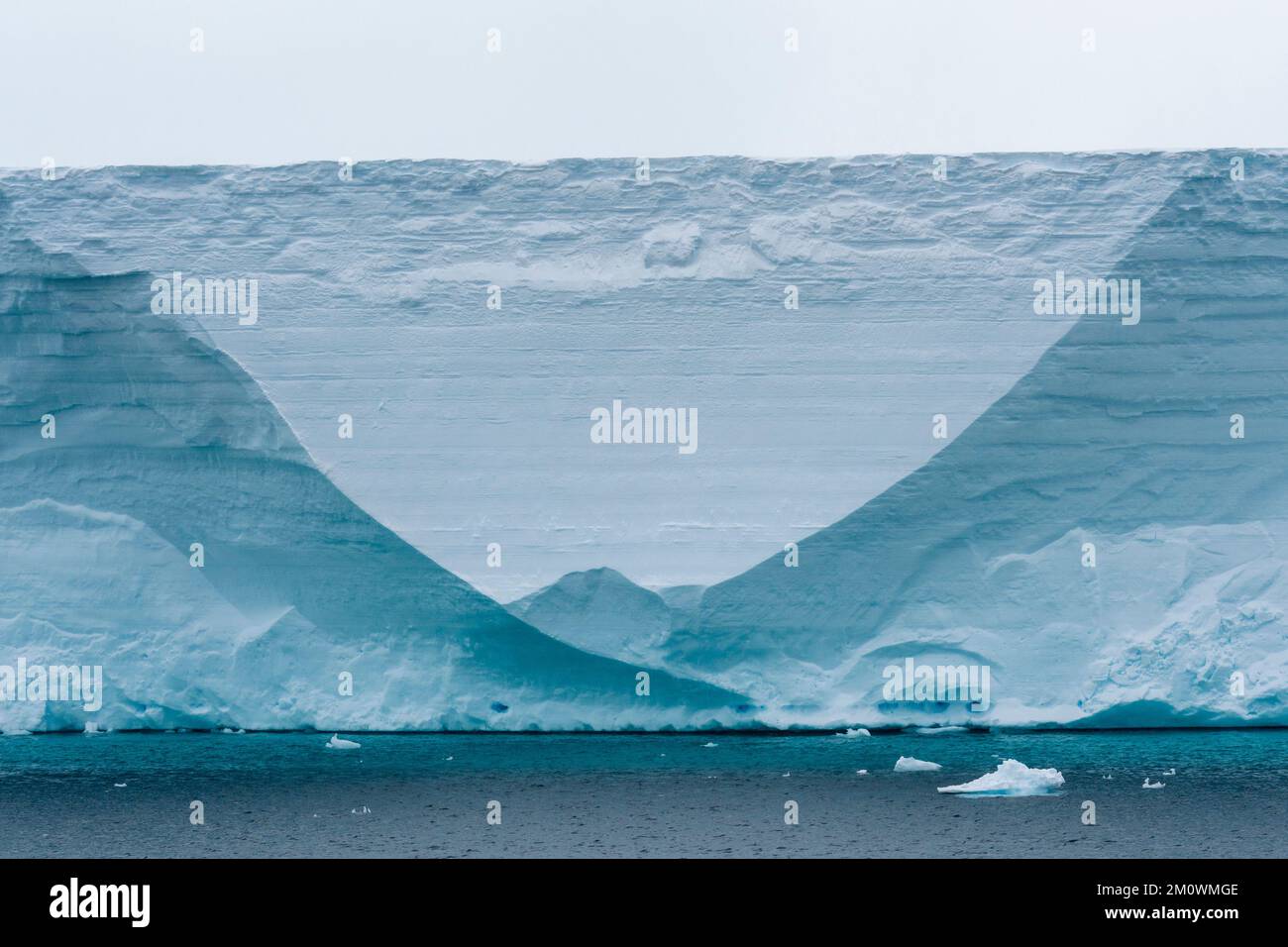 Larsen c iceberg hi-res stock photography and images - Alamy