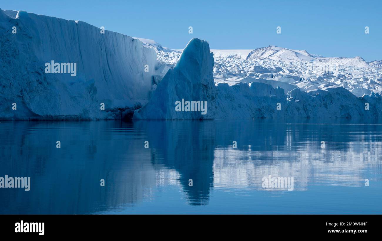 Larsen inlet hi-res stock photography and images - Alamy