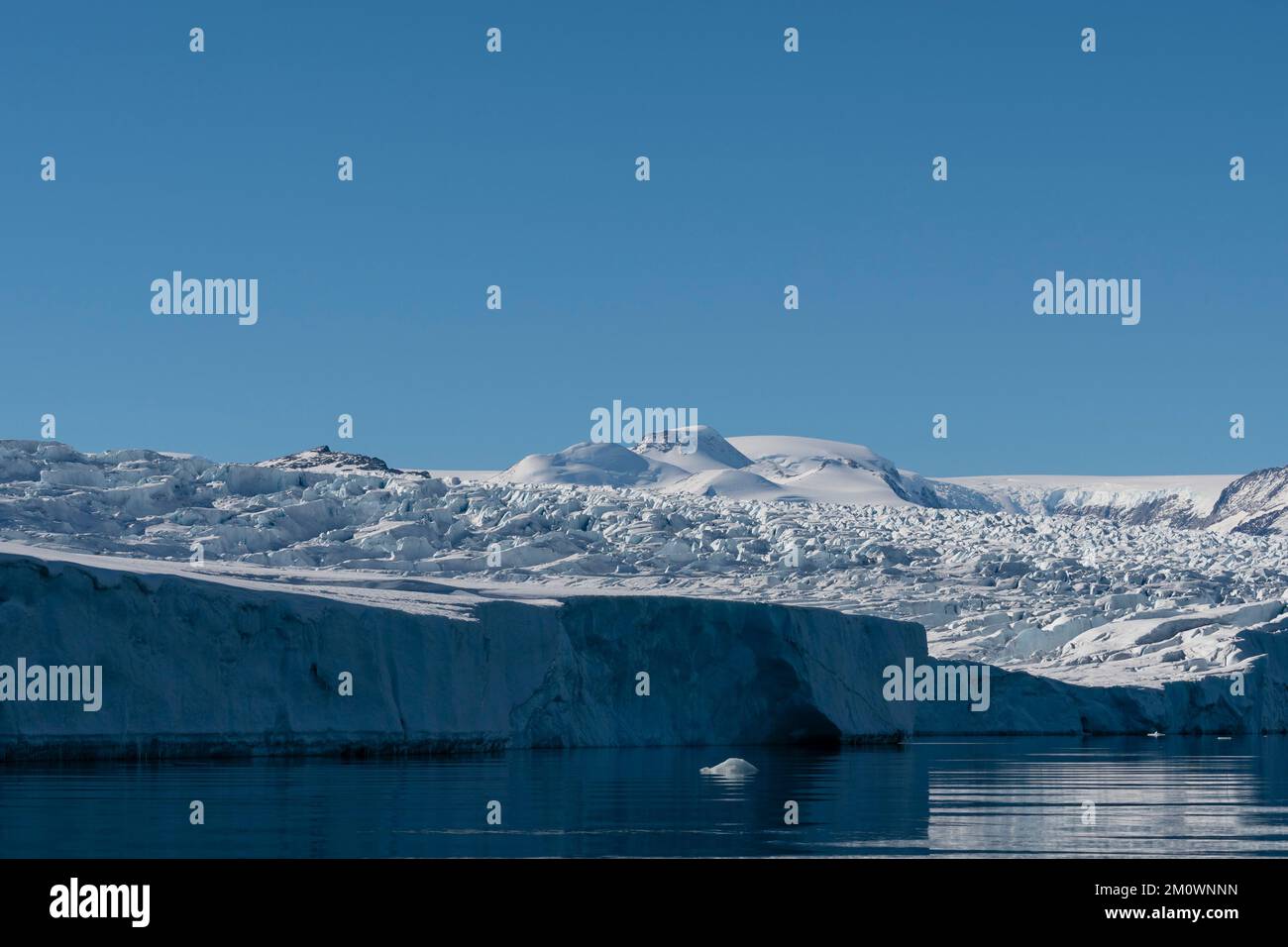 Inlet of sea hi-res stock photography and images - Alamy
