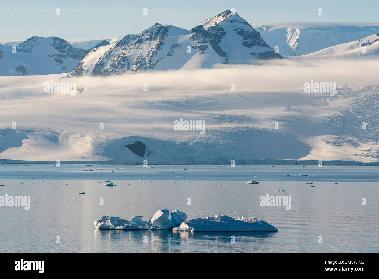 Larsen inlet hi-res stock photography and images - Alamy