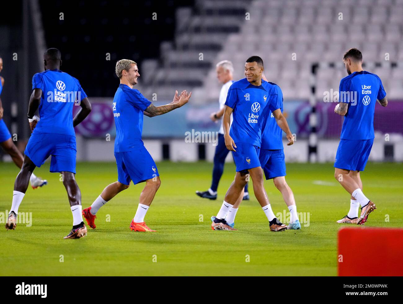 Al sadd team hi-res stock photography and images - Alamy