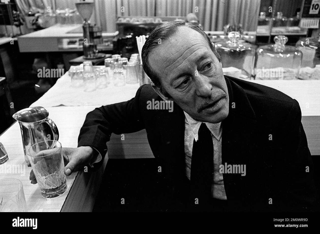 Roberto Goyeneche, Argentine tango singer, Buenos Aires, Argentina ...