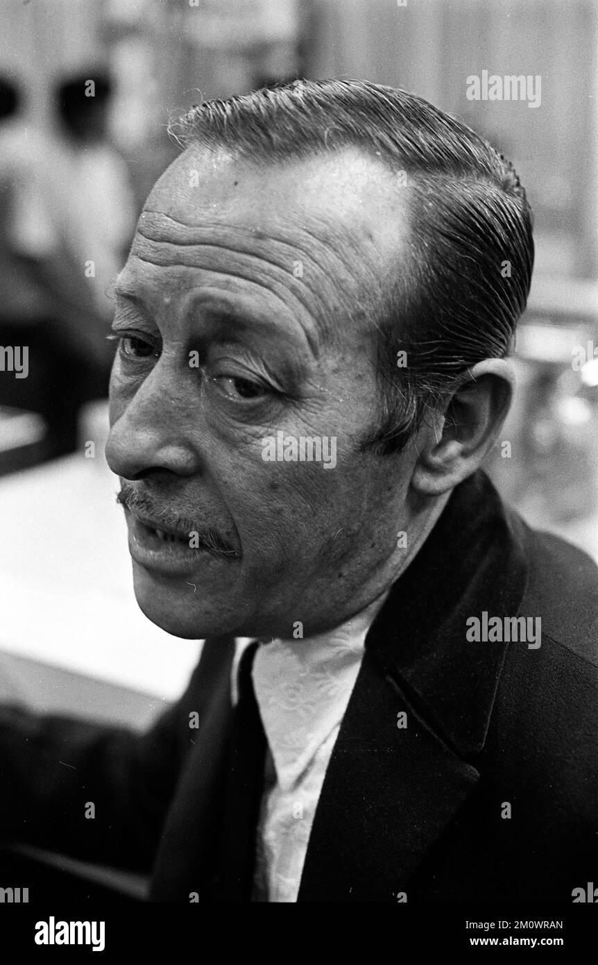 Roberto Goyeneche, Argentine tango singer, Buenos Aires, Argentina ...