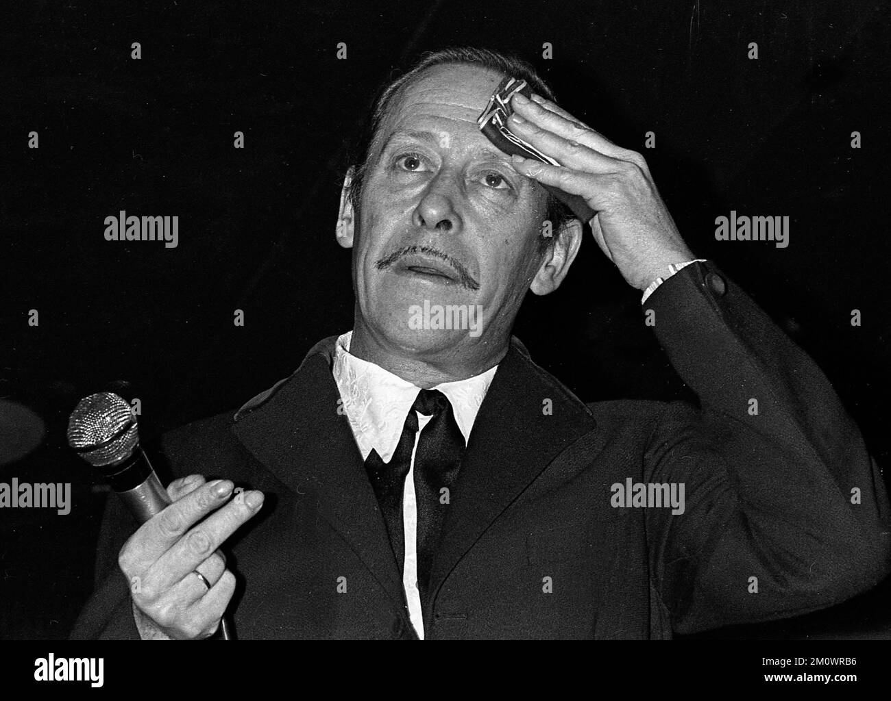 Roberto Goyeneche, Argentine tango singer, Buenos Aires, Argentina ...