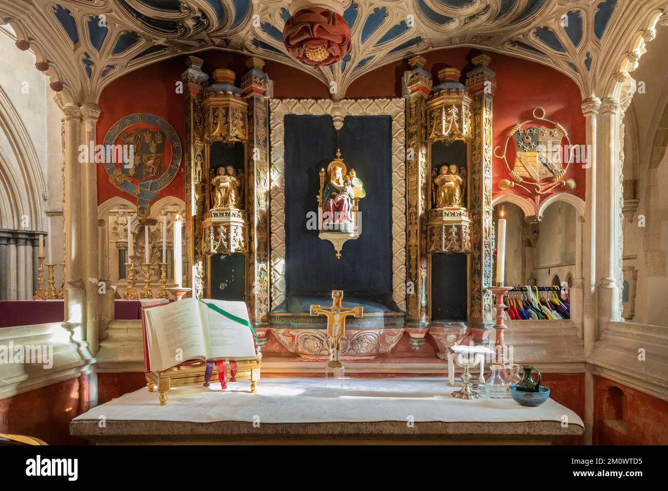 Chapel and parish church hi-res stock photography and images - Alamy