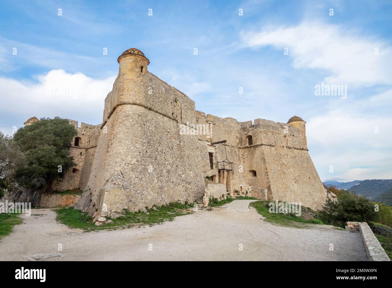 Fort du Mont Alban - A 16th-century military stronghold in Nice, France ...