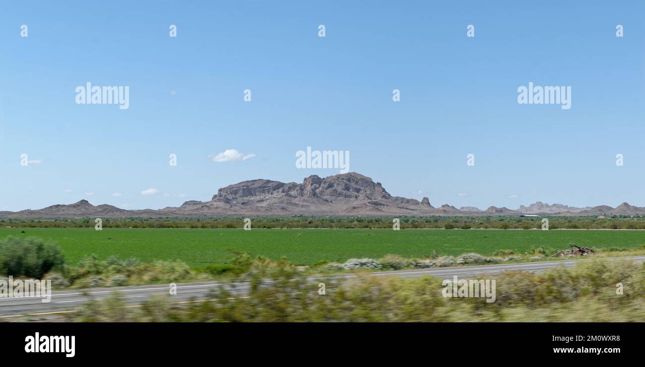 Mountanous South Arizona Desert Expanse Stock Photo - Alamy