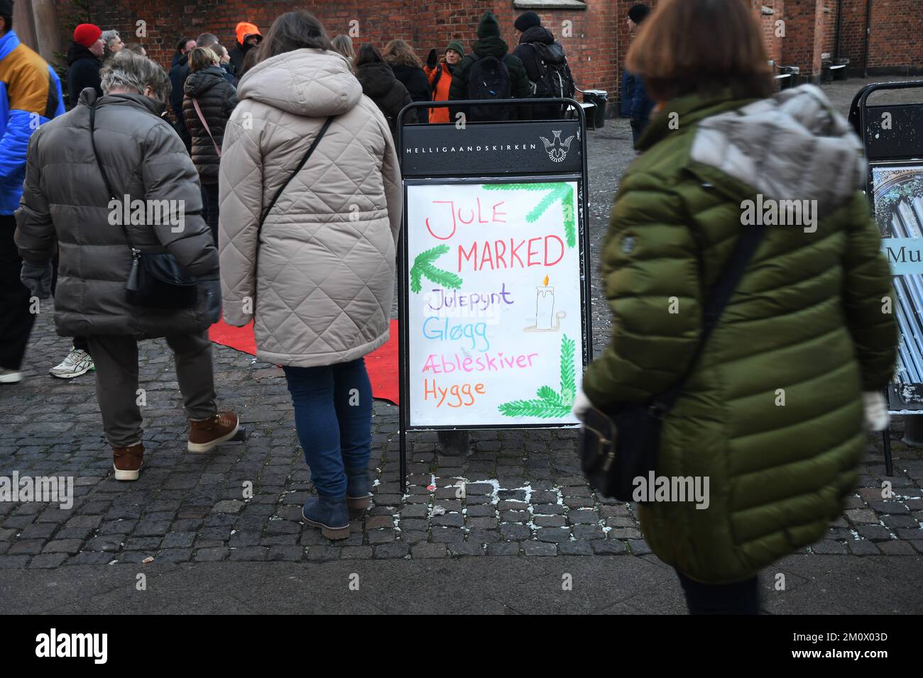 Copenhagen/Denmark/08 December 2022/Visoitor going to see christmas ...