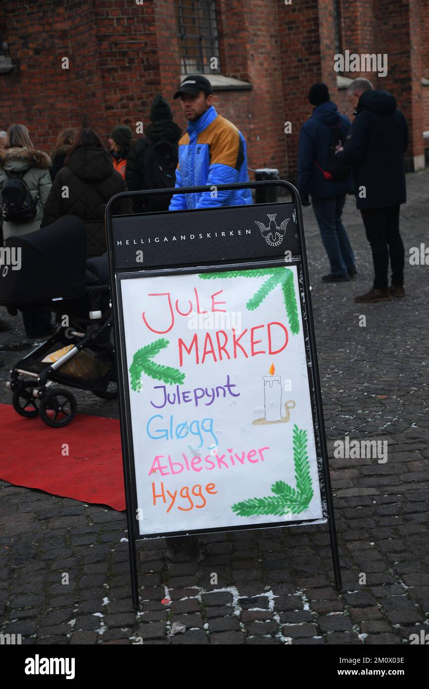 Copenhagen/Denmark/08 December 2022/Visoitor going to see christmas ...