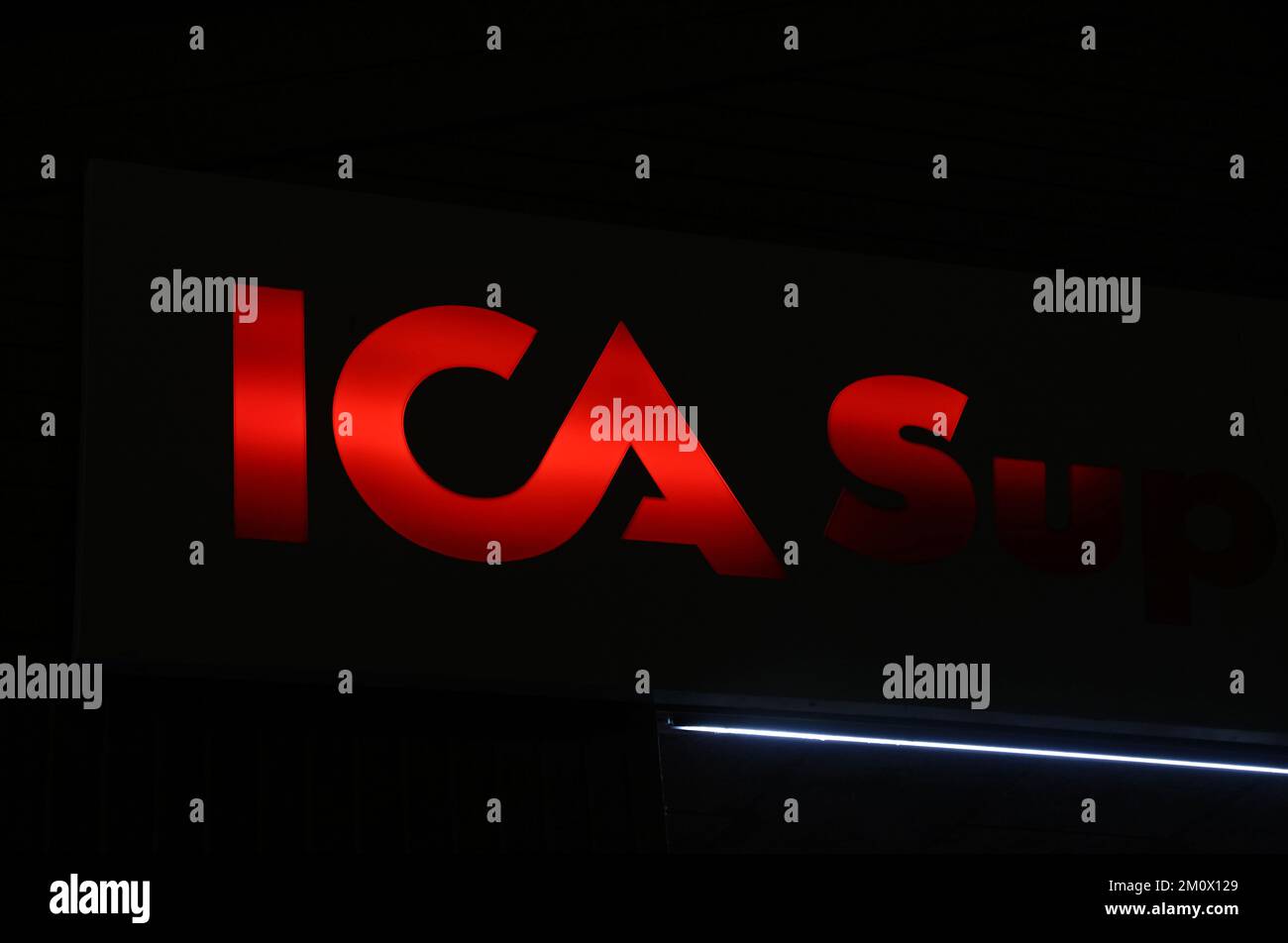 A Ica grocery store Stock Photo - Alamy