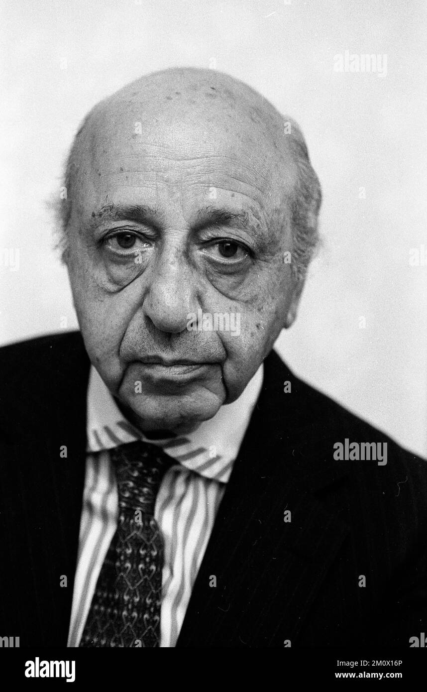 Canadian photographer Black and White Stock Photos & Images - Alamy