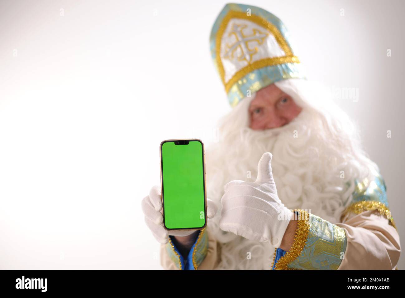 green screen chroma key phone Fairy tale 12 months Nicholas the ...
