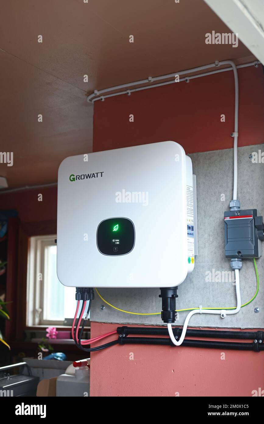 Growatt logo hi-res stock photography and images - Alamy