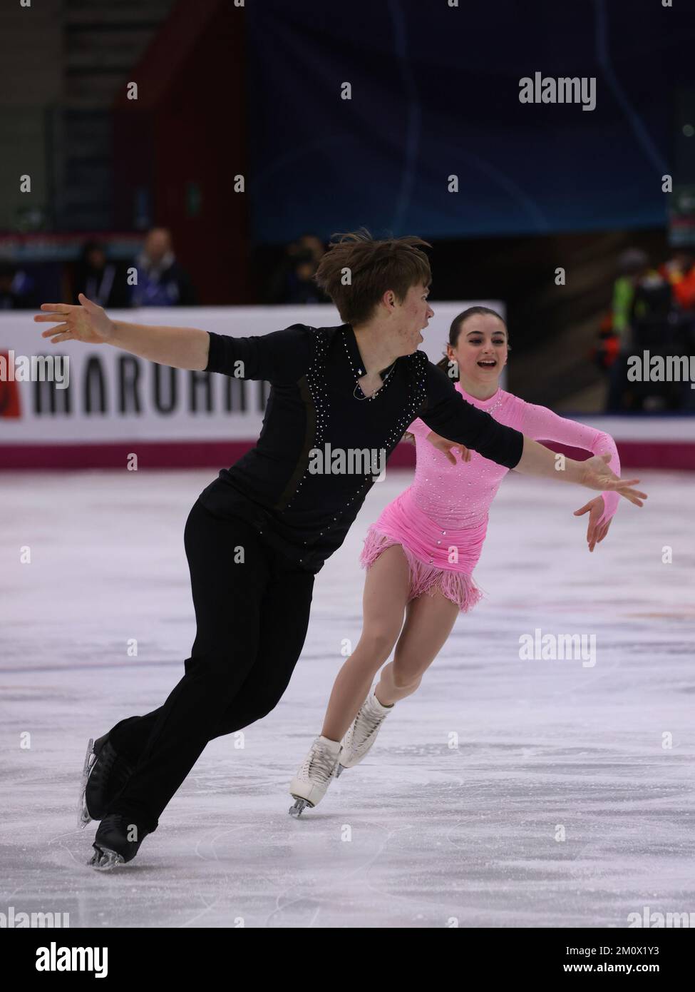 Turin, Italy. 08th Dec, 2022. Sophia Baram and Daniel Tioumentsev (USA ...