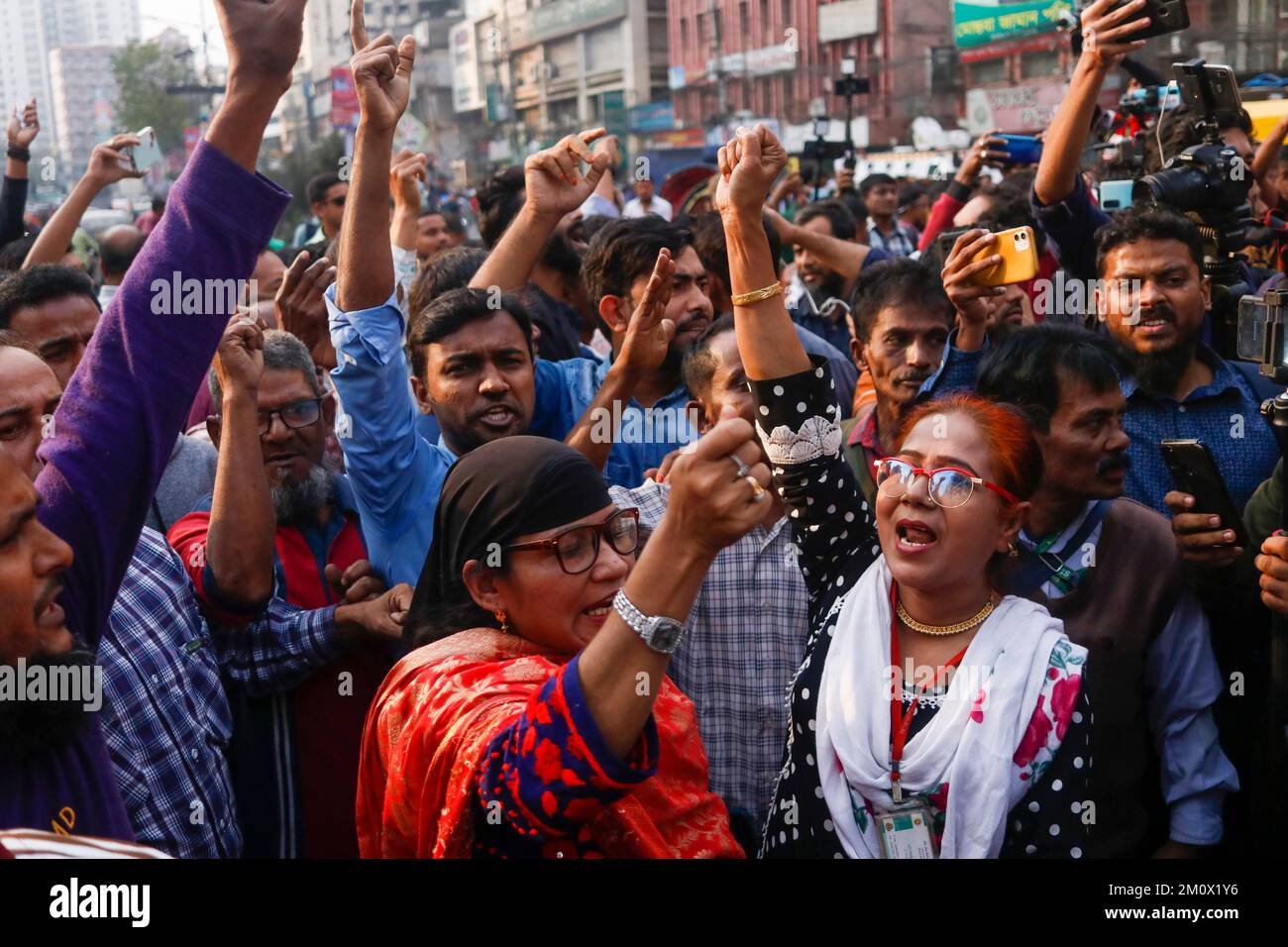 Bangladesh nationalist party bnp activists hi-res stock photography and ...
