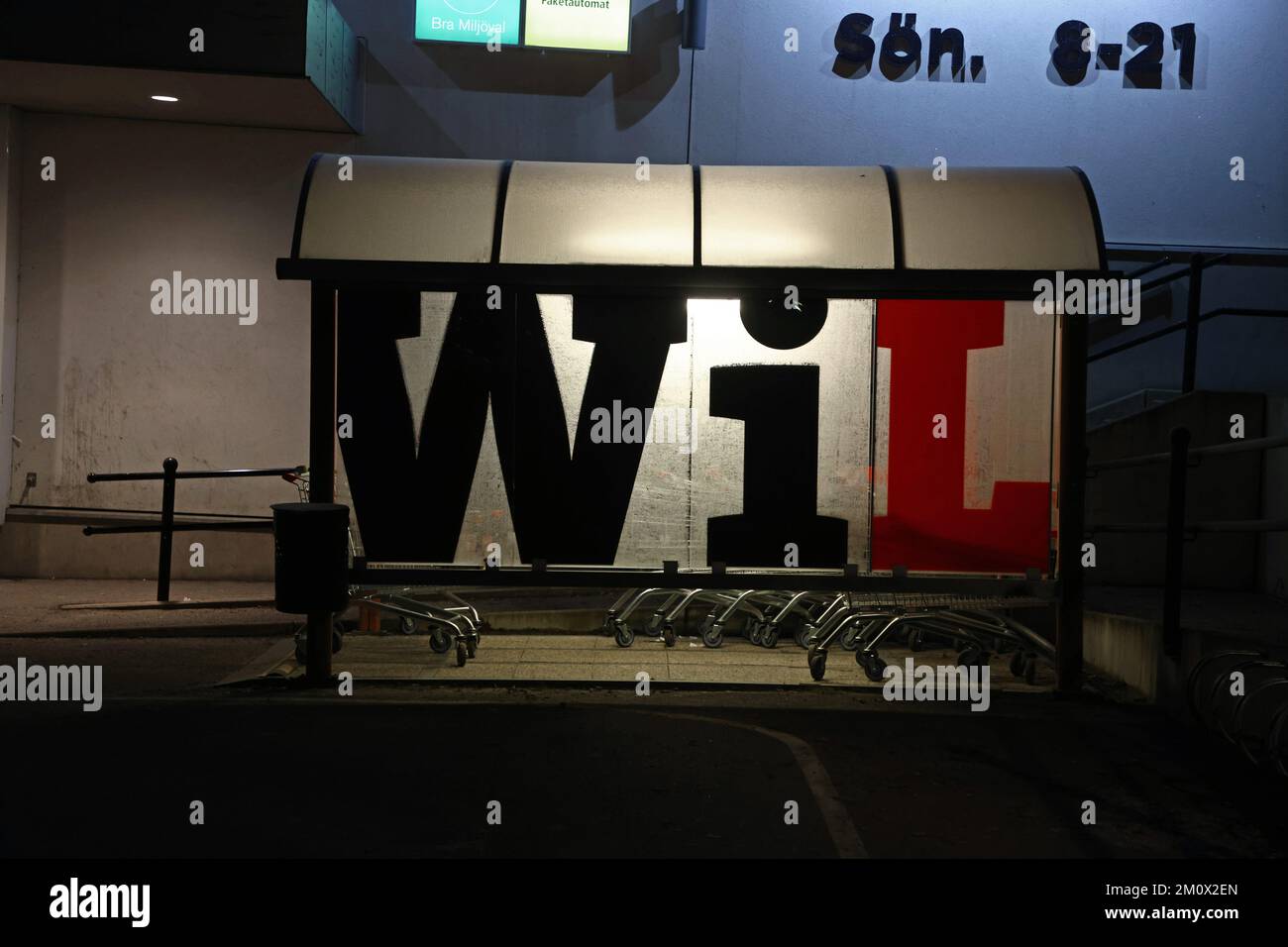 Willys grocery store Stock Photo - Alamy