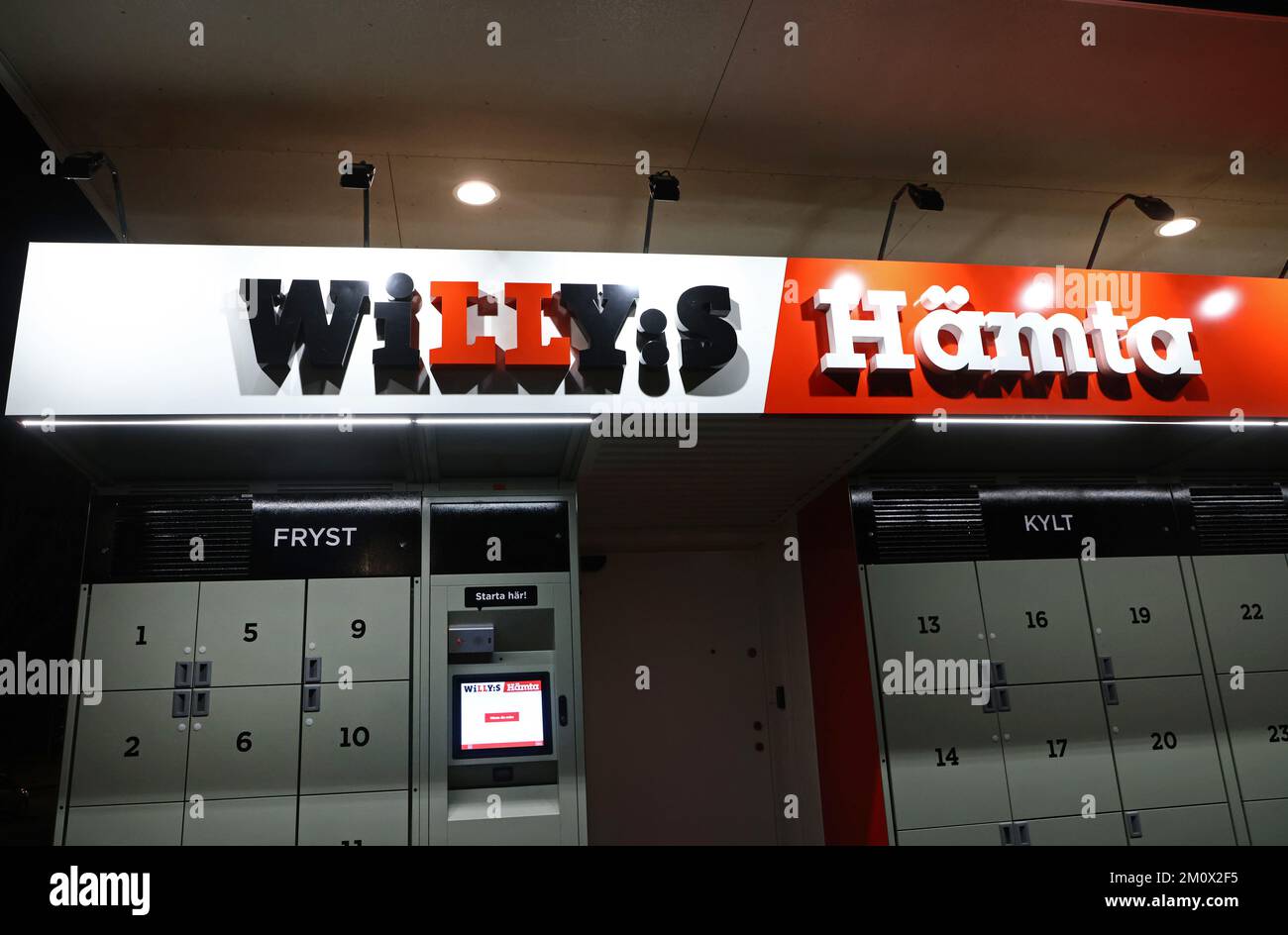 Willys grocery store Stock Photo - Alamy