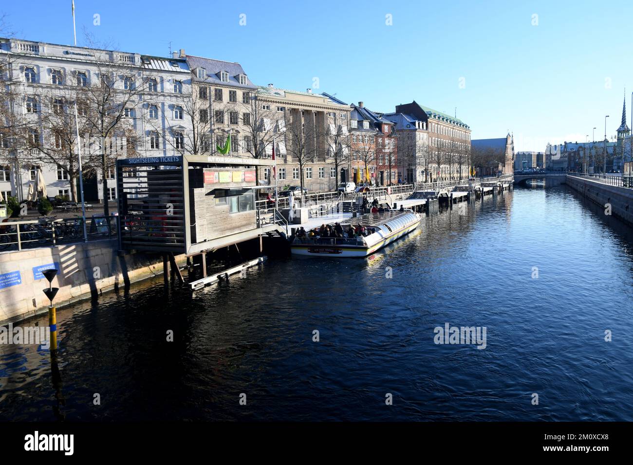 Copenhagen/Denmark/08 December 2022/ Winter tourists boarding on Canal ...